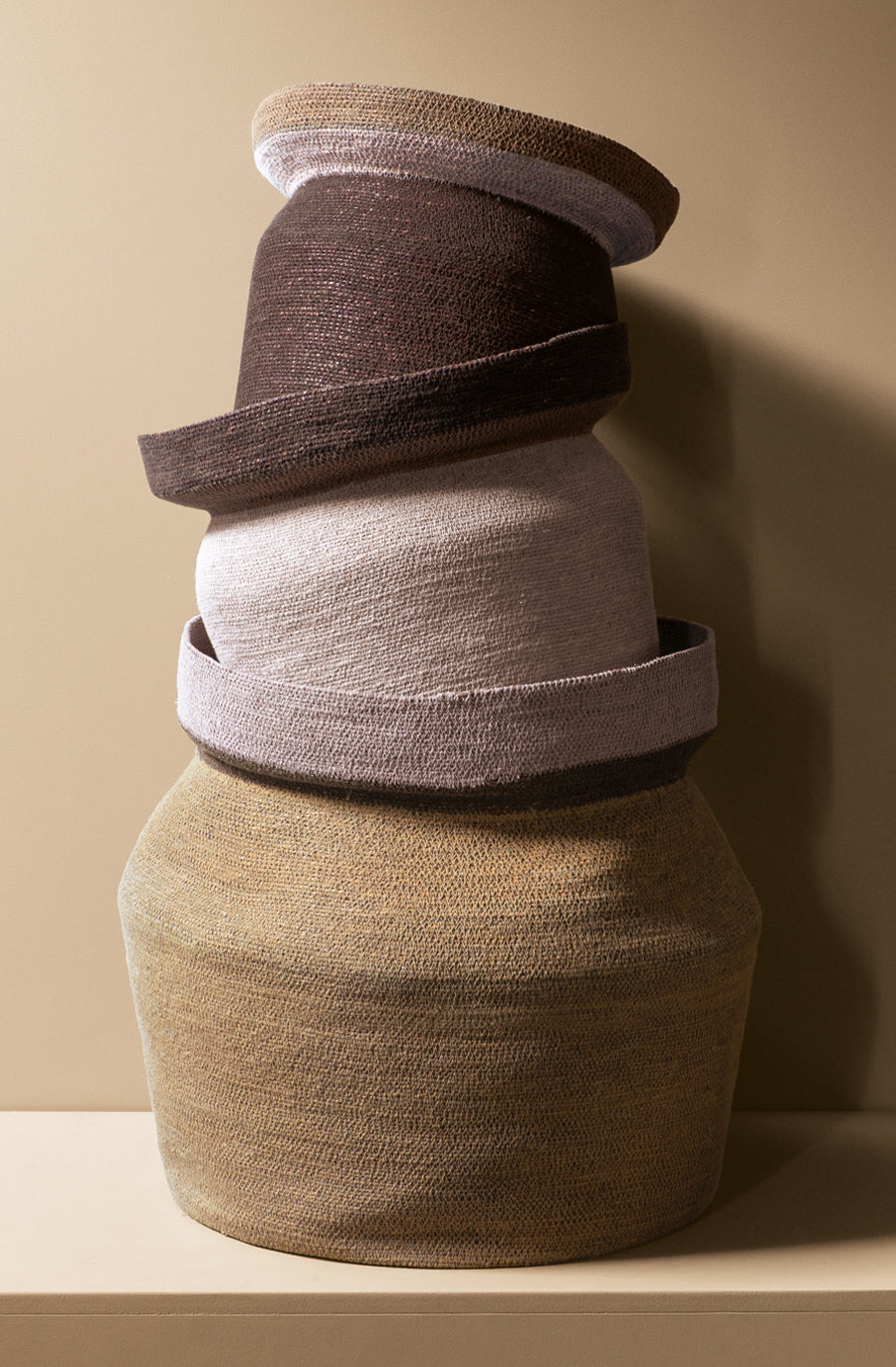 Contenere Clay Basket Large | biancalorenne.co.nz