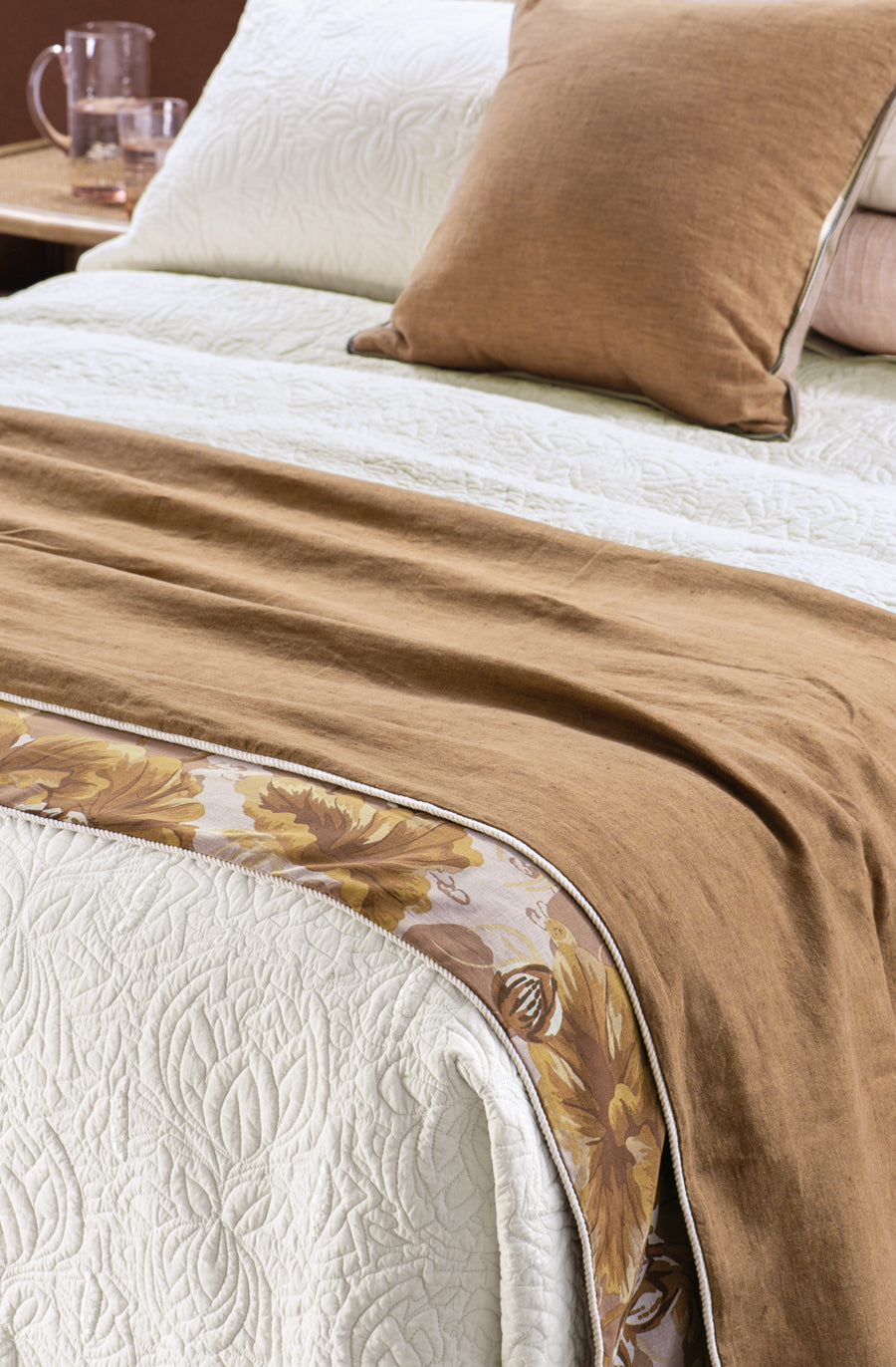 Waterlily Clay Throw | biancalorenne.co.nz